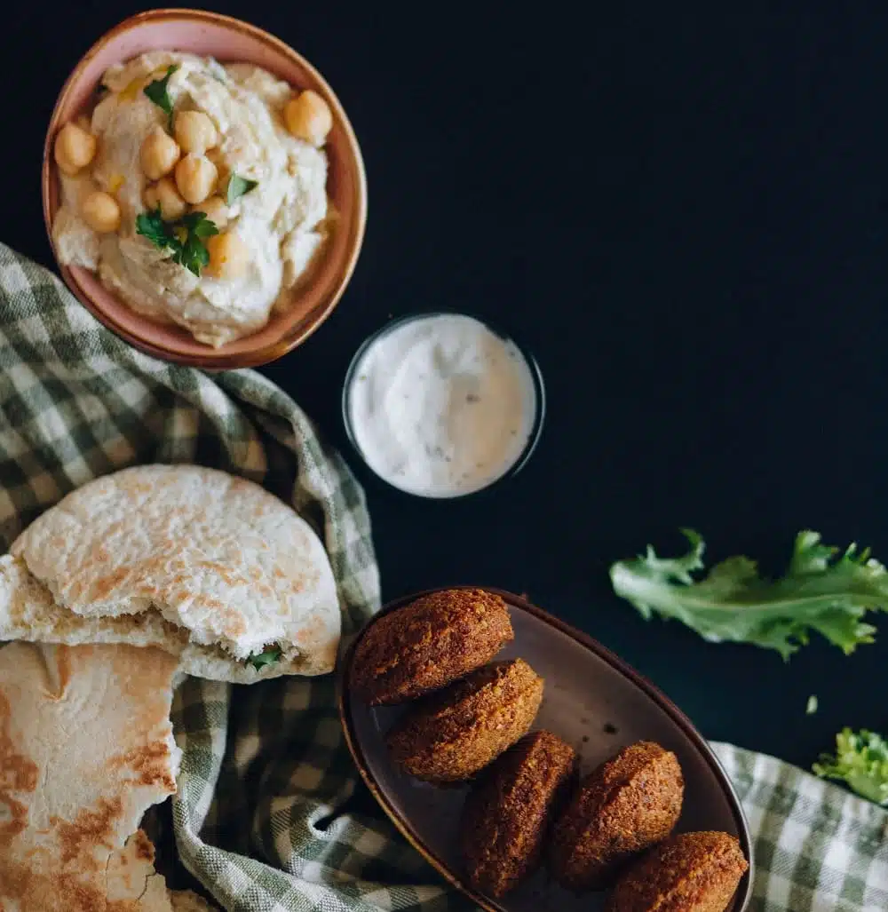 Top 7 Famous Arabic Foods - Tolo'